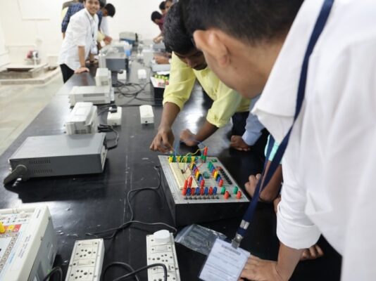 Electronics And Computer Science - VIT | Vidyalankar Institute of ...