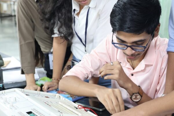 Electronics And Computer Science - VIT | Vidyalankar Institute of ...
